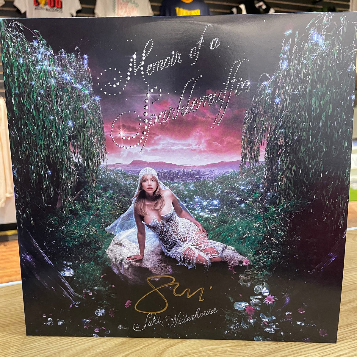 Suki Waterhouse "Memoir of a Sparklemuffin" (SIGNED) – LOUD PIZZA RECORDS